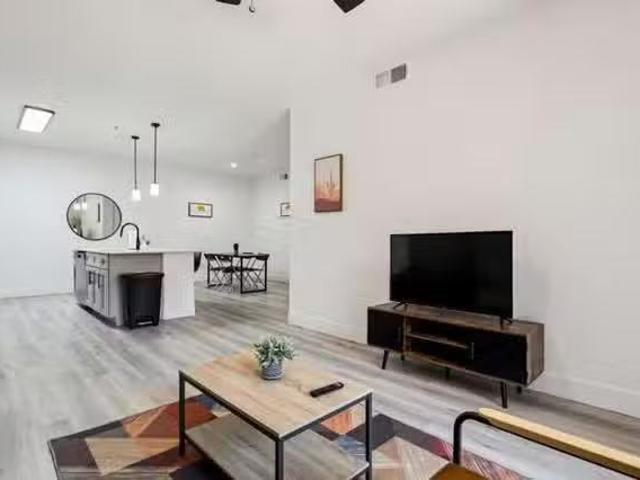 North 93rd Avenue