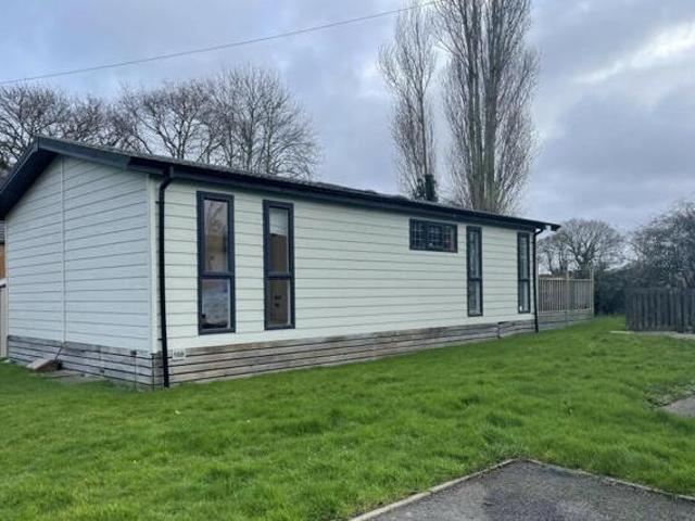 North Walsham, Norfolk, 2 Bedroom Park