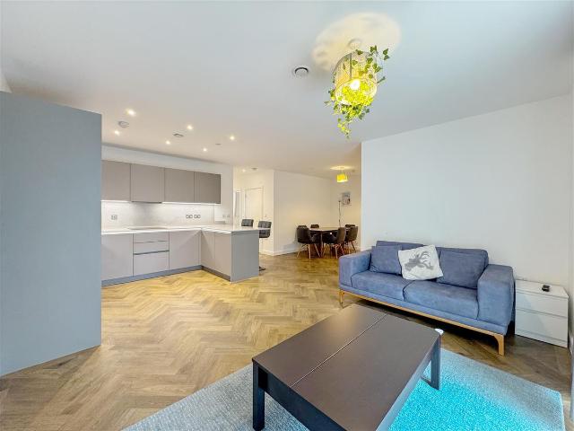 North West Quarter, Hodge House NW6, 3 bed flat to rent, £3,450 pcm | PrimeLocation