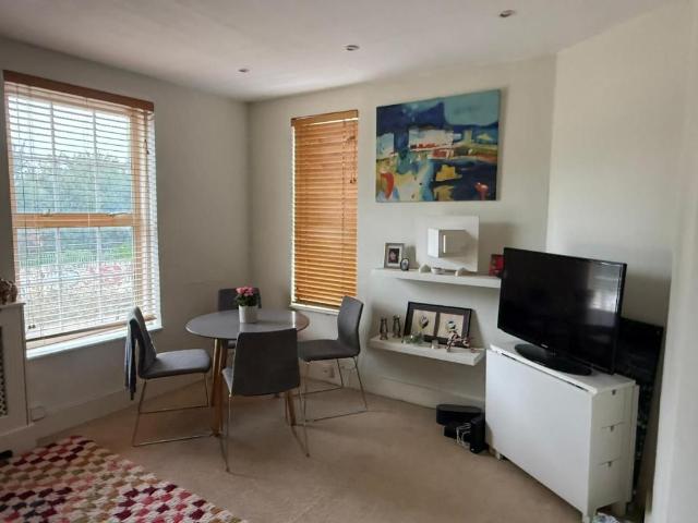 North Worple Way, Barnes SW14, 3 bed semi detached house to rent, £3,000 pcm | PrimeLocation