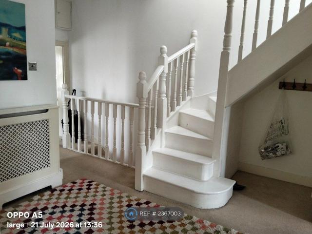 North Worple Way, London SW14, 3 bed maisonette to rent, £2,484 pcm | PrimeLocation