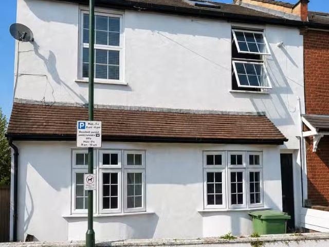North Worple Way, London, SW14 8PZ