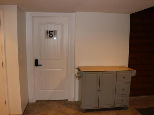 North Arlington Home with fantastic amenities and attractions