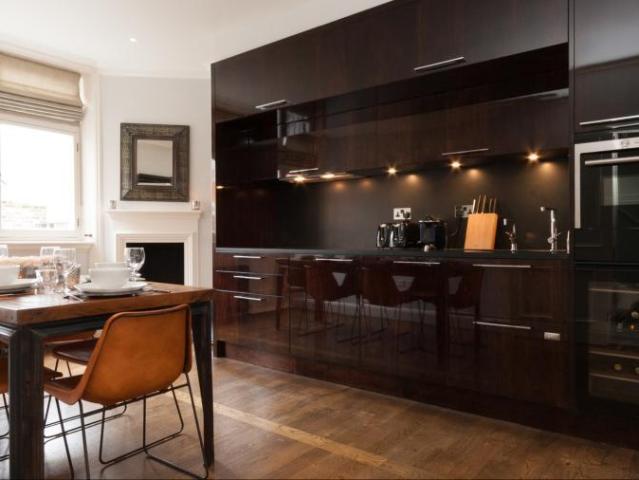 North Audley Street, London 2 bed apartment to rent £21,667 pcm £5,000 pw