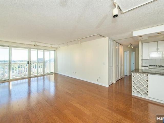 North Ave Apt U, Fort Lee, Property For Sale