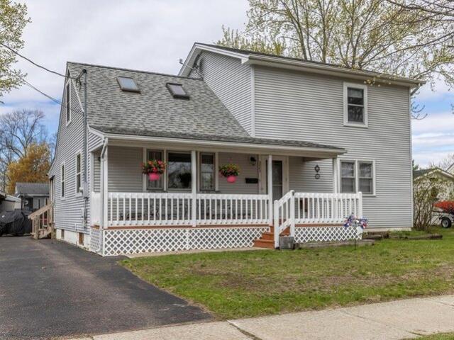 North Ave, Burlington, Home For Sale