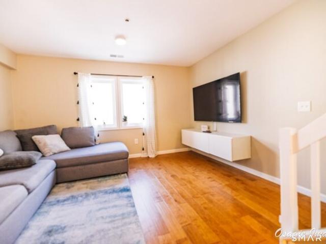 North Ave Unit,bridgeport, Home For Sale