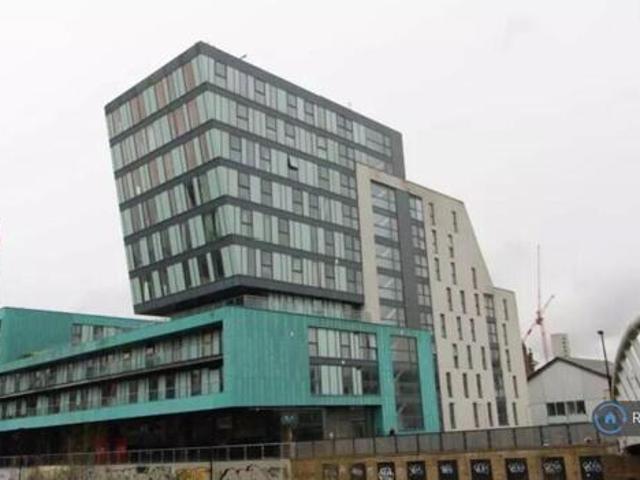 North Bank, Sheffield, 2 Bedroom Flat