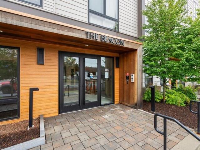 North Beacon St Apt,watertown, Condo For Sale