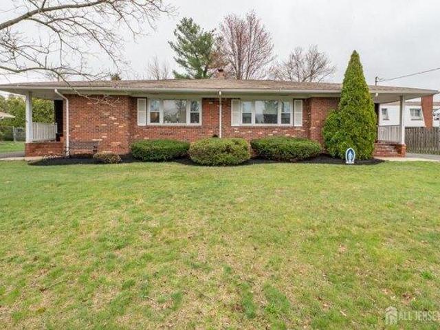 North Brunswick NJ 08902 LS101799774