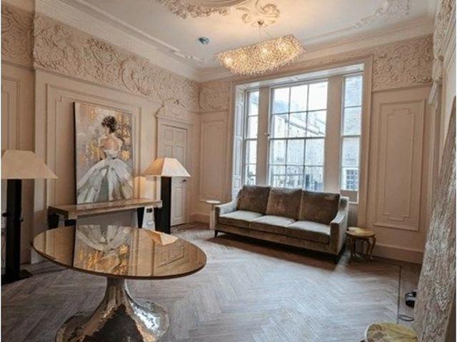 North Castle St, Edinburgh EH2, 1 bed flat to rent, £1,575 pcm | PrimeLocation