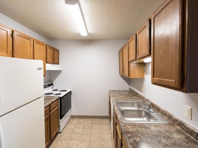 North Cleveland NOR901 2 Bedroom Apartment for Rent at 901 N Cleveland Ave, Sioux Falls, SD 57103
