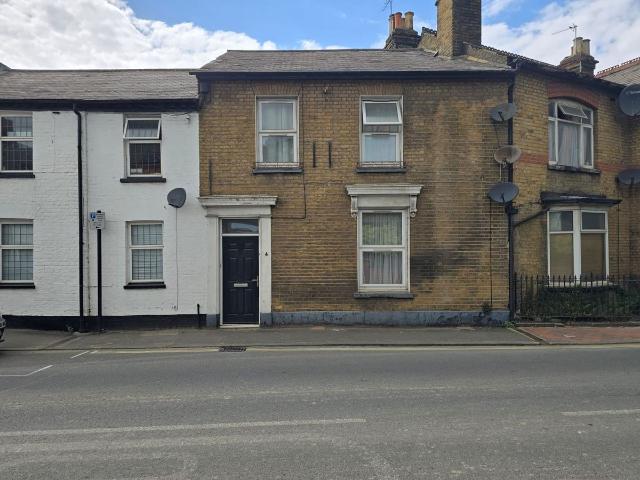 North Cray Road, Bexley DA5, 1 bed flat to rent, £1,300 pcm | PrimeLocation