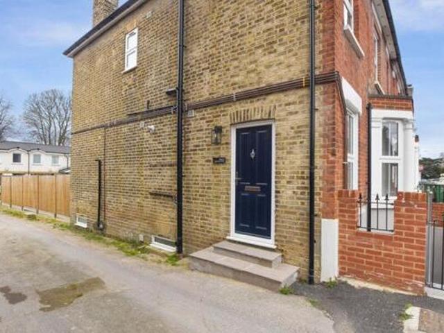 North Cray Road, Bexley, 2 Bedroom Flat