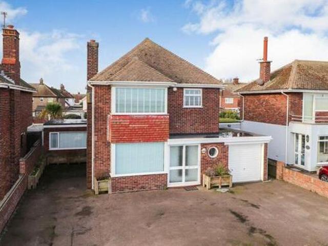 North Drive, Great Yarmouth, 4 Bedroom Detached