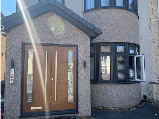 North Drive, Hounslow TW3, 5 bed semi detached house to rent, £950 pcm | PrimeLocation