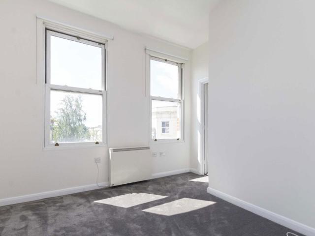 North End Road, West Kensington W14, 1 bed flat to rent, £1,875 pcm | PrimeLocation