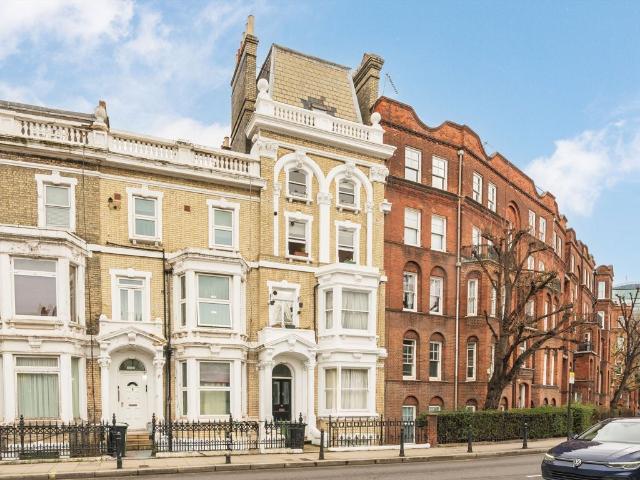 North End Road, West Kensington W14, 2 bed flat to rent, £2,600 pcm | PrimeLocation