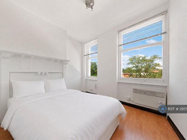 North End Road, London, NW11 1 bed flat to rent £1,450 pcm £335 pw