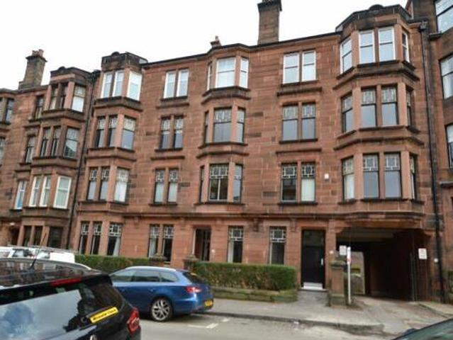 North Gardner Street, Glasgow, 3 Bedroom Flat