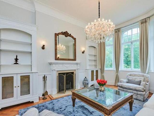 North Gate, Prince Albert Road, 3 Bedroom Flat