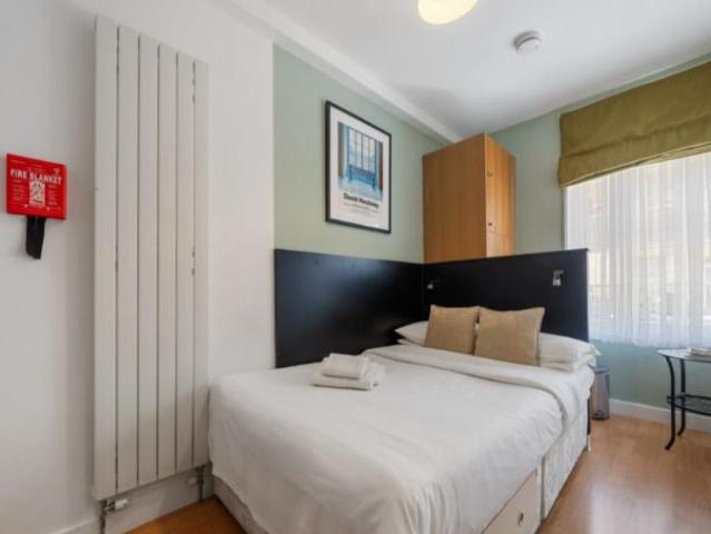 North Gower Street, London NW1, Studio to rent, £1,841 pcm | PrimeLocation