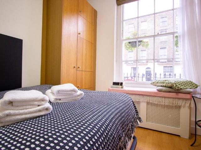 North Gower Street, London NW1 Studio to rent £1,820 pcm £420 pw