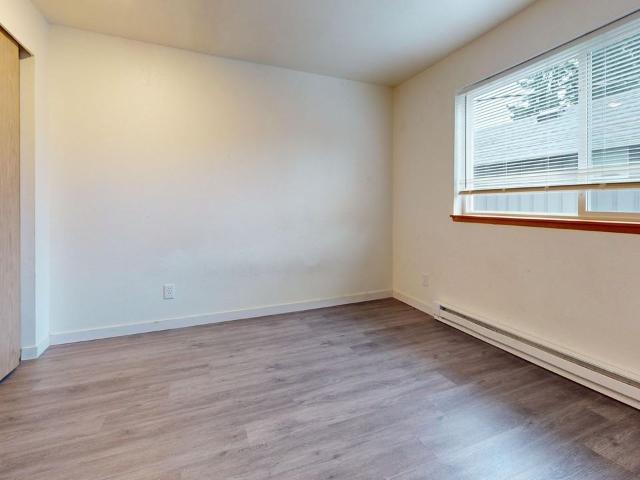 North Greenwood 1 Bedroom Apartment for Rent at 13826 Greenwood Ave N, Seattle, WA 98133 Bitter Lake