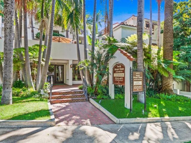 North Harper House 1 Bedroom Apartment for Rent at 1430 N Harper Ave, West Hollywood, CA 90046 West Hollywood