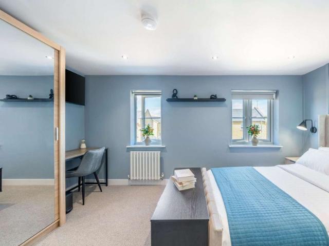 North Hertfordshire, UK SG1, 6 bed shared accommodation to rent, £1,300 pcm | PrimeLocation