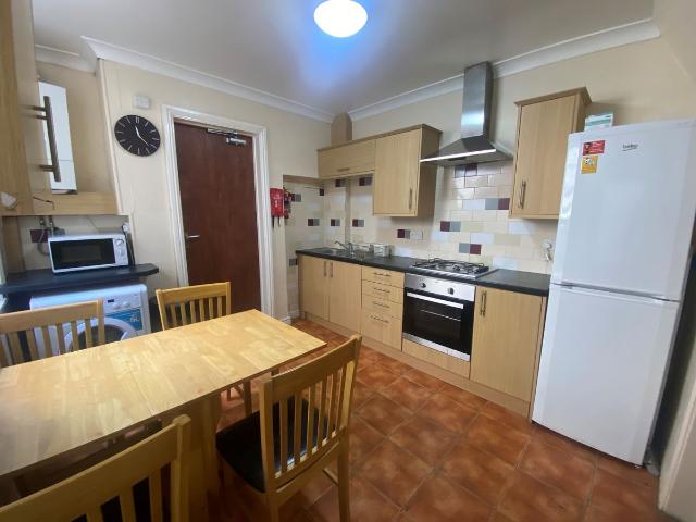 North Hill Road, Swansea SA1, Room to rent, £430 pcm | PrimeLocation