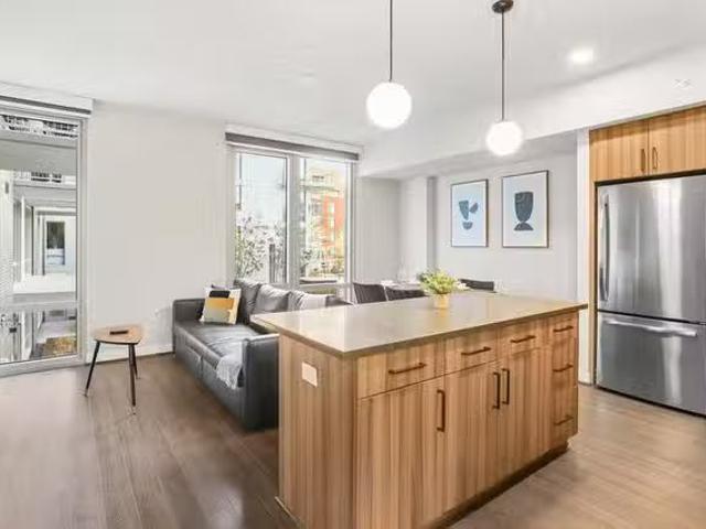 North Hudson Street