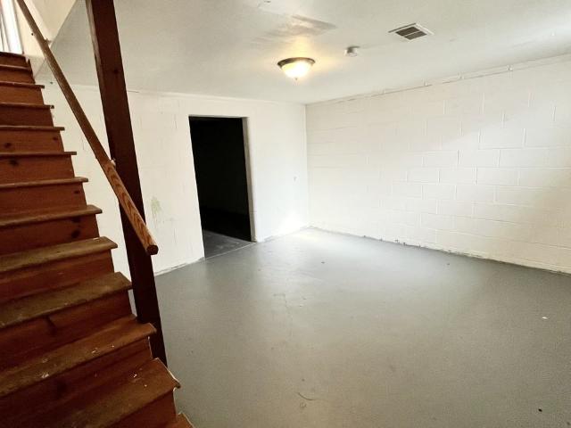 North Huron Ave. 1 Bedroom Apartment for Rent at N Huron Ave, Columbus, OH 43204 North Hilltop