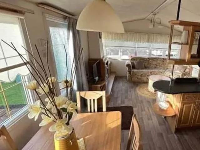 North Lanarkshire, G71 6NT, United Kingdom | 2 bed house for rent #166015478 | Rentberry