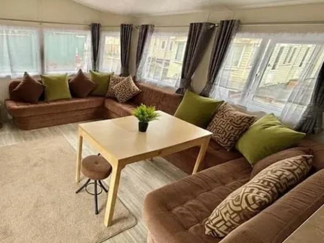 North Lanarkshire, G71 6NT, United Kingdom | 4 bed house for rent #165063973 | Rentberry