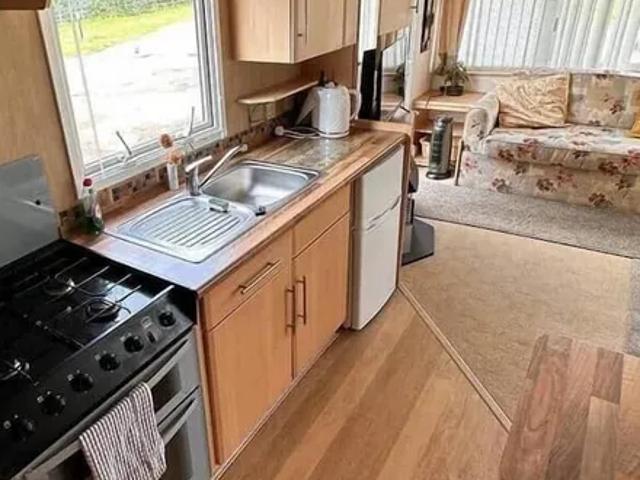North Lanarkshire, G71 6NT, United Kingdom | 4 bed house for rent #166015176 | Rentberry