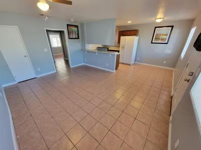 North Las Vegas, NV Multi Family $1,000.00 Available Septe.