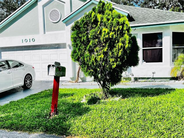 North Lauderdale Estates, North Lauderdale, FL 33068 | MLS #A11892 | Compass