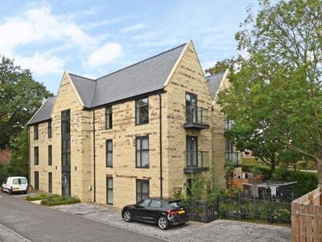 North Lodge, Shipton Road, 2 Bedroom Flat