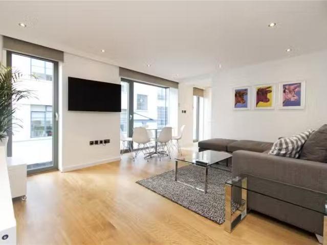 North Mews, London, WC1N 2JP