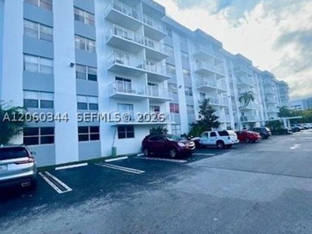 North Miami Beach, FL 33160