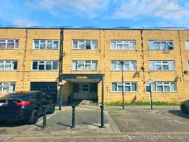 North Ninth Street, Central Milton Keynes, MK9