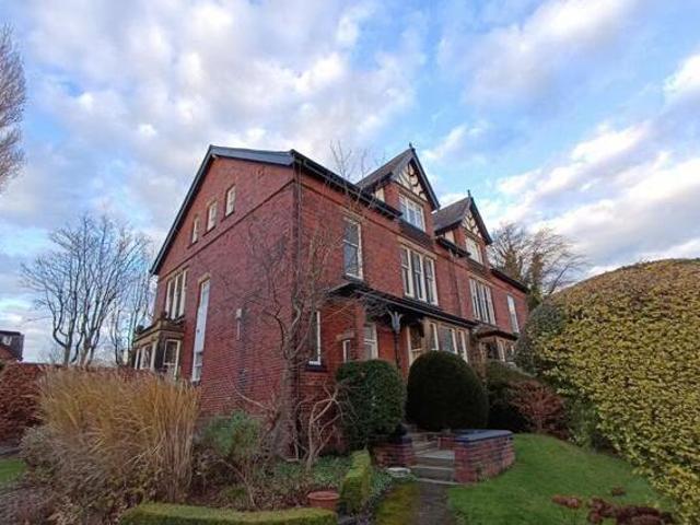 North Park Avenue, Leeds, 2 Bedroom Flat