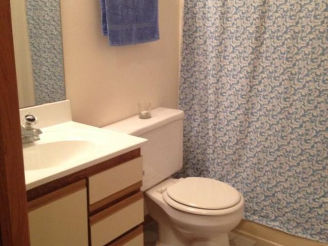 North Park Apartments Studio Apartment for Rent at 1619 Troy Dr, Madison, WI 53704