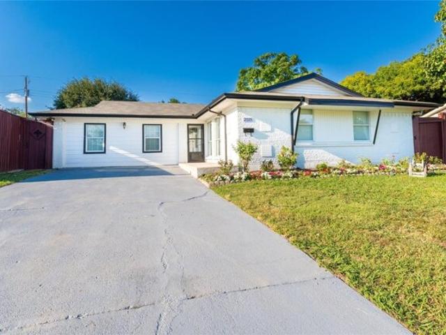 North Pkwy, Mesquite, Home For Sale