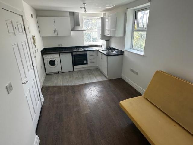 North Pole Road, London W10, 1 bed flat to rent, £1,450 pcm | PrimeLocation