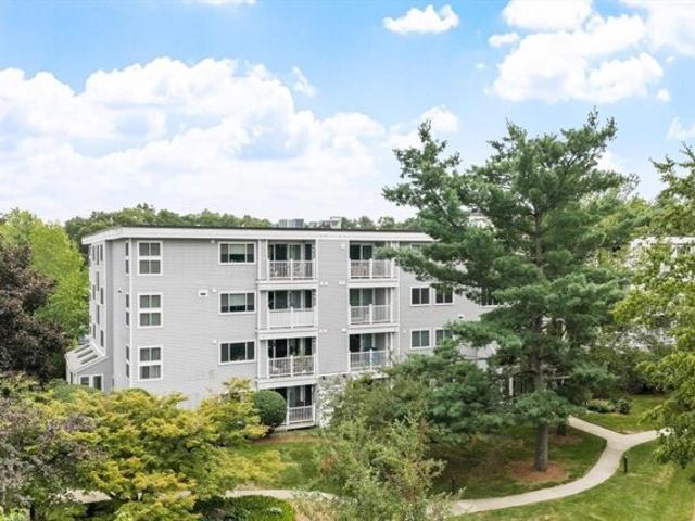 North Rd Unit,chelmsford, Condo For Sale