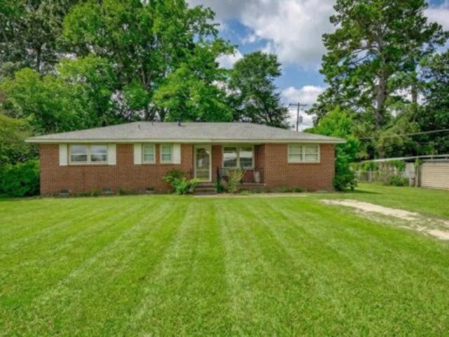 North Rd, North, Home For Sale
