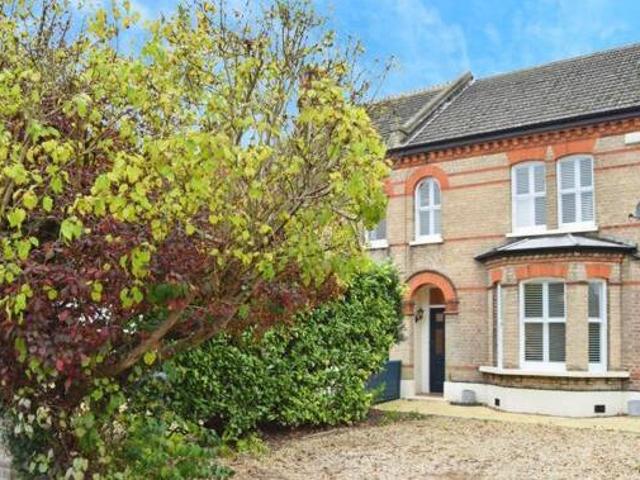 North Road, Bourne, 4 Bedroom Semi detached