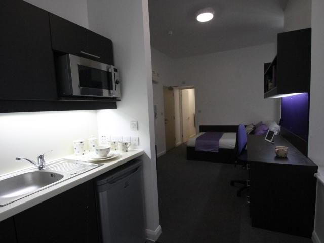 North Road East, Plymouth PL4, Studio to rent, £750 pcm | PrimeLocation